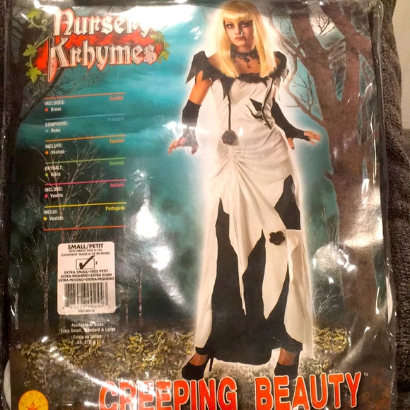 Other | Creeping Beauty | Poshmark